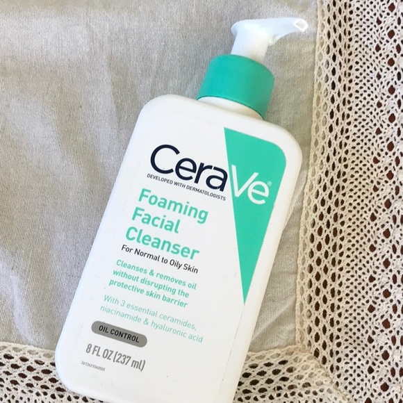 CerVe | Skincare | Cerave Foaming Facial Cleanser Normal To Oily Skin ...